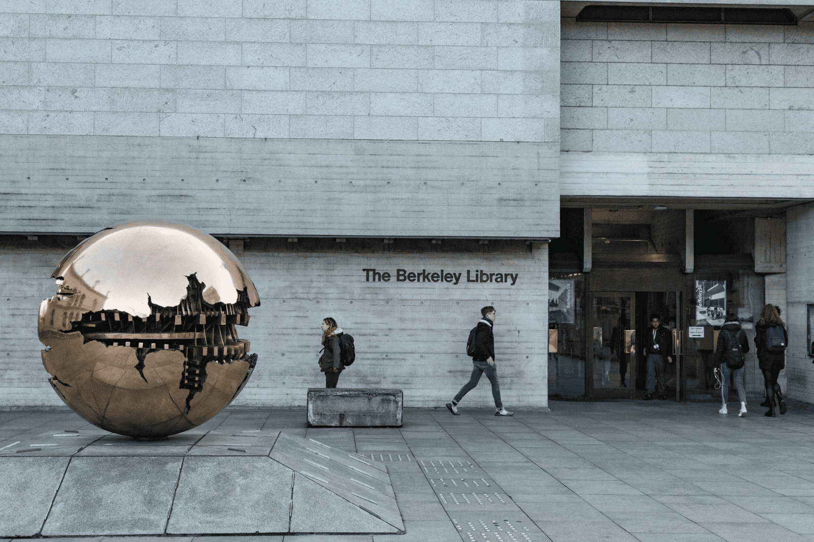 Join the Ranks of Notable Alumni: Explore Trinity College Dublin